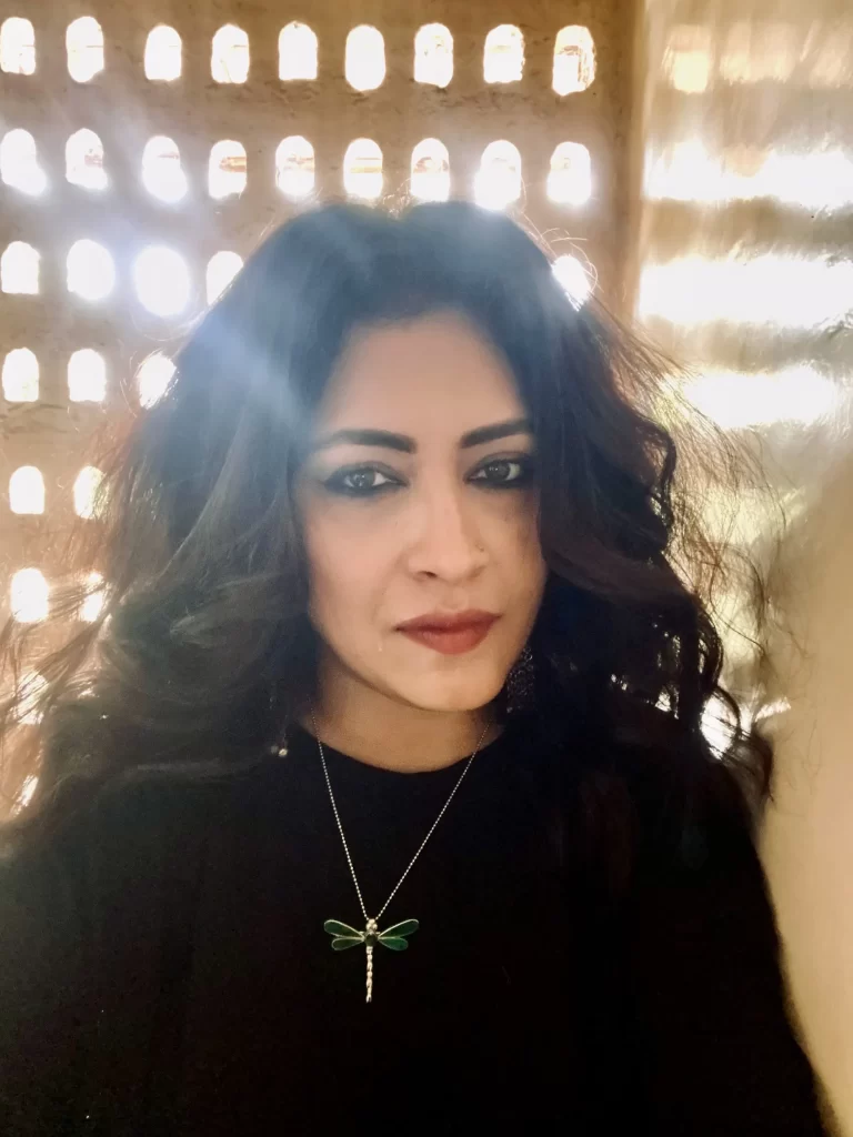 Welcome to SrishtiJha.com - Writer, Journalist & Editor.